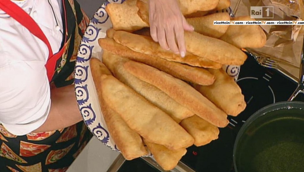 La prova del cuoco | Ricetta calzoncini fritti di Gino Sorbillo