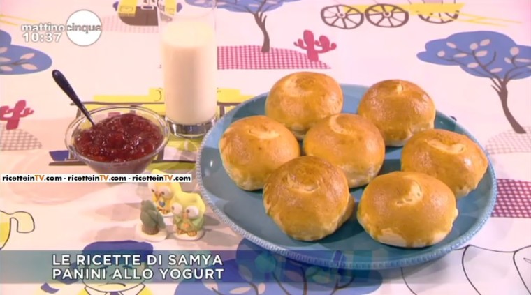 Mattino Cinque | Samya | Ricetta panini allo yogurt