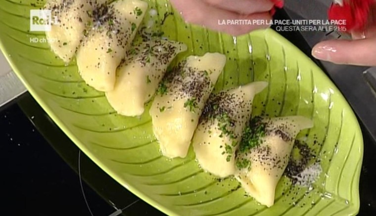 La prova del cuoco | Ricetta fagottini di patate ripieni | Marcus Holzer