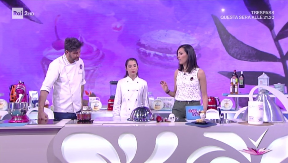 Detto Fatto | Ricetta bacio fresco (baci di dama e composta) di ...