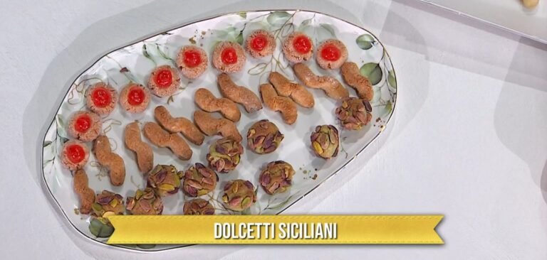 É sempre mezzogiorno | Ricetta dolcetti siciliani di Claudio Adelfio