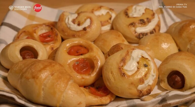 Nel forno di casa tua | Ricetta rustici di Fulvio Marino