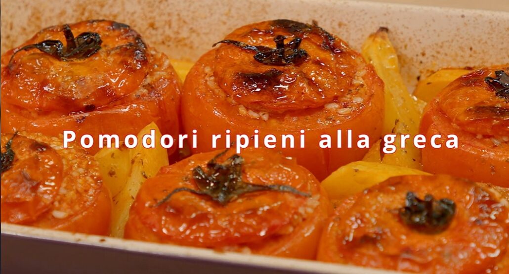 In cucina con Luca Pappagallo | Ricetta pomodori ripieni alla greca